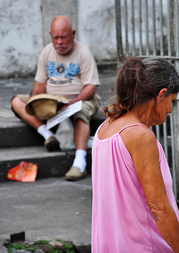 People from a lower socioeconomic class are quicker to show compassion ...